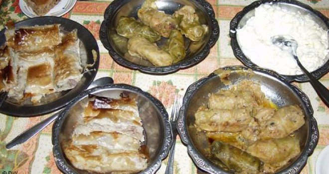 Zašto ova zemlja ne brendira ono najbolje što ima?! Bosanska sofra samo čeka da postane ...