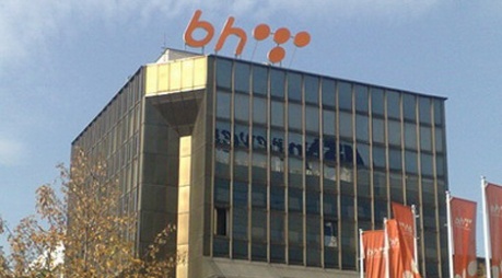 Iako BH Telecom bilježi gubitke, primanja povećavaju: Prosječna plaća 1 ...